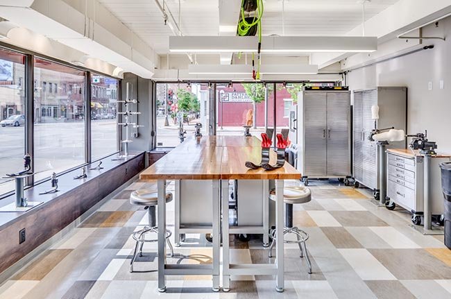 LIMB LAB - Updated December 2025 - 13 Photos - 400 S Broadway ...