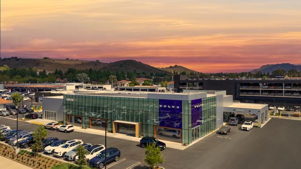 Rusnak Volvo Thousand Oaks