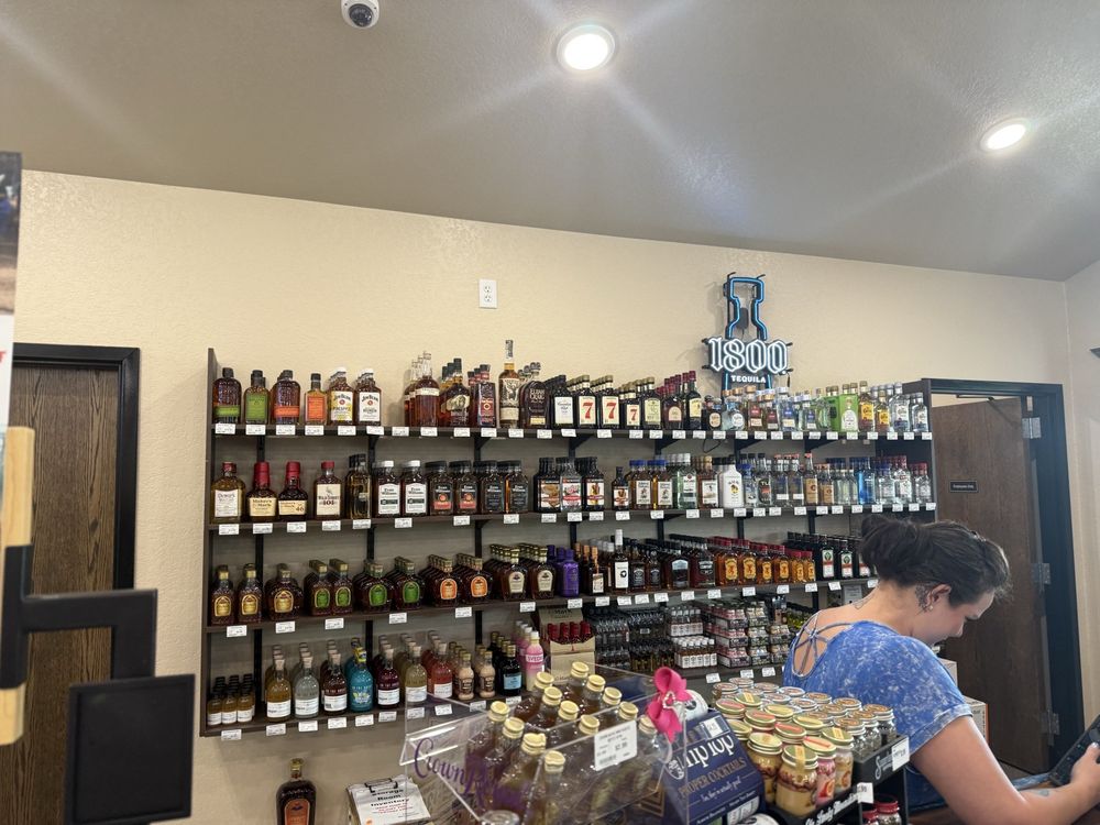 TWISTED SPUR LIQUOR - Updated January 2026 - 25910 Hwy 84, Malvern ...