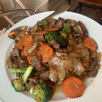 THAI ANGLE RESTAURANT - Updated May 2025 - 98 Photos & 61 Reviews - 200 ...