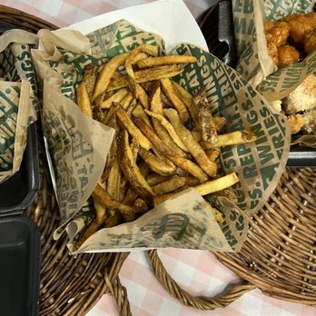 WINGSTOP - Updated June 2024 - 95 Photos & 149 Reviews - 1826 W 9000th ...