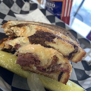 THE MEATING PLACE CAFE - 410 Photos & 431 Reviews - 6495 NW Cornelius ...