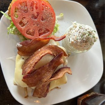 HOGSHEAD CAFE - Updated May 2025 - 924 Photos & 575 Reviews - 8902 W ...