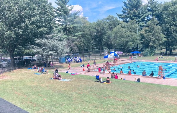 KELLY POOL - Updated October 2025 - 13 Reviews - Lansdowne Dr ...