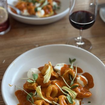 BAR TOTI - Updated October 2025 - 186 Photos & 59 Reviews - 2113 Manor ...