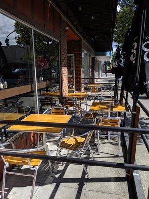 EIGHT BALL CAFÉ - 43 Photos & 117 Reviews - 2727 Colby Ave, Everett ...