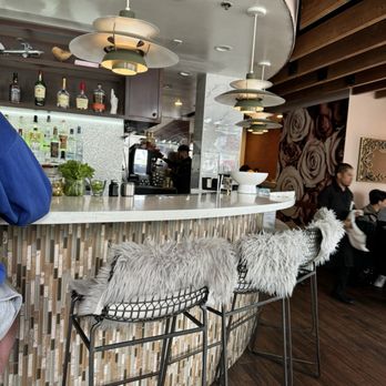 BLUE DAISY - Updated October 2024 - 2850 Photos & 2098 Reviews - 609 ...