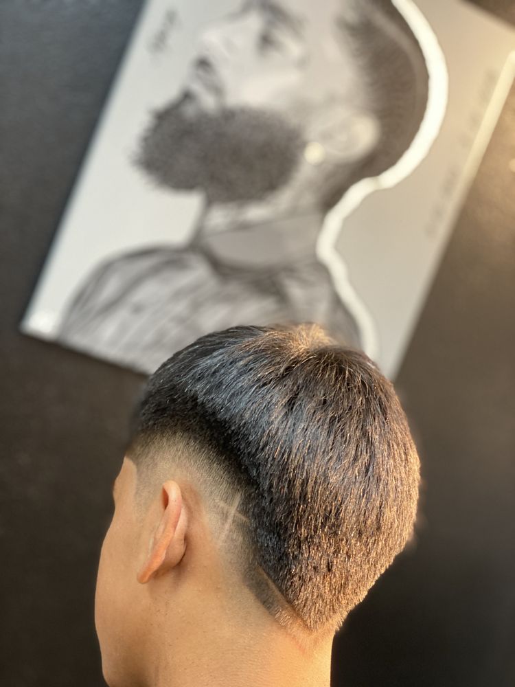 THE FADE FACTORY - Updated July 2025 - 13 Photos - 905 Vintage Valley ...