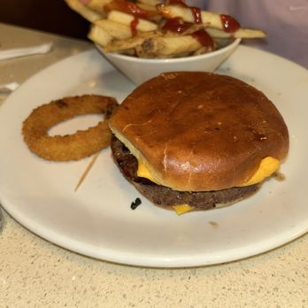 MASSAPEQUA DINER - Updated December 2025 - 282 Photos & 445 Reviews ...