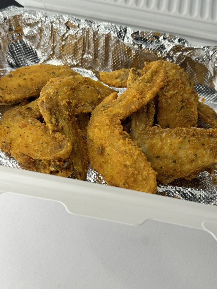 THA SHACK SPOT - Updated January 2025 - 10 Photos - 369 W Market St ...