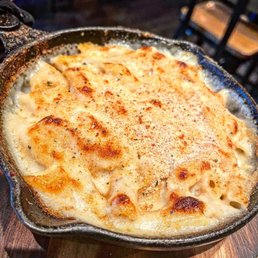 CAST IRON CHEF CHOP HOUSE & OYSTER BAR - Updated December 2025 - 839 ...