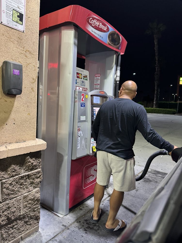 SPEEDWAY - Updated May 2026 - 13539 Baseline Ave, Fontana, California ...