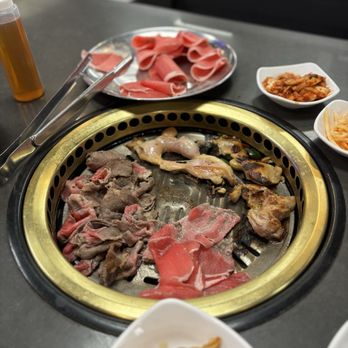 RED CASTLE - Updated July 2025 - 2471 Photos & 1643 Reviews - 403 S ...