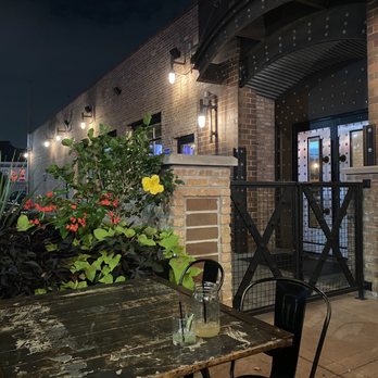 PAISANS PIZZERIA & BAR - Updated October 2025 - 310 Photos & 548 ...