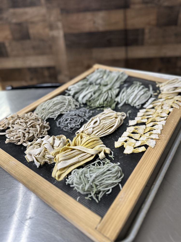 AKE’LARRY - Updated October 2024 - 200 Photos & 113 Reviews - 2821 E ...