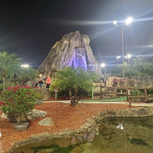 HAWAIIAN RUMBLE ADVENTURE GOLF - 153 Photos & 118 Reviews - 13529 State ...