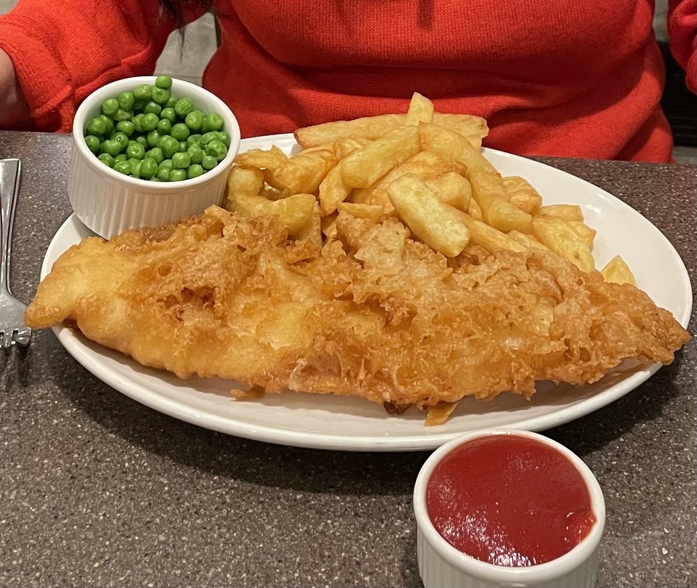 WHITBY’S FISH & CHIP RESTAURANT - Updated October 2024 - Leicester ...