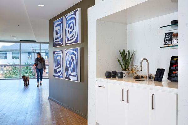 THE DANFORTH - 46 Photos - Apartments - 1425 Spring St, Seattle, WA ...