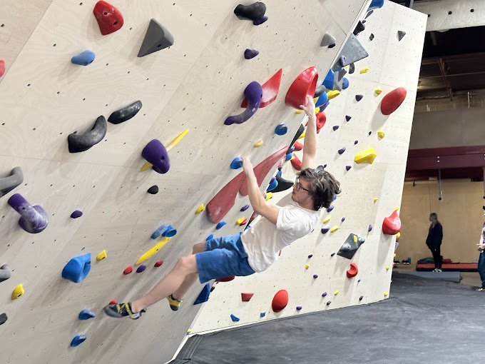 THE HANGINGSTONE CLIMBING COMPANY - Updated December 2025 - Request ...