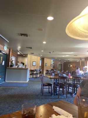 TRINITY ALPS GOLF BAR & RESTAURANT - Updated July 2025 - 70 Photos & 58 ...