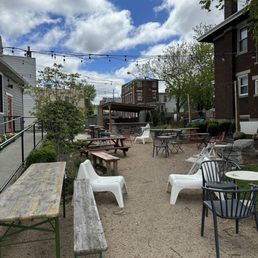 MOM ‘N ‘EM COFFEE & WINE - Updated July 2025 - 266 Photos & 142 Reviews ...