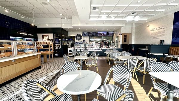 PARIS BAGUETTE - Updated January 2026 - 240 Photos & 98 Reviews - 18602 ...