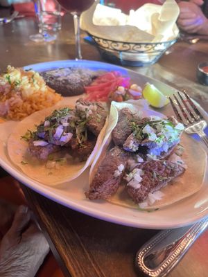 RED AGAVE - Updated September 2025 - 17 Reviews - 211 Applegarth Rd ...