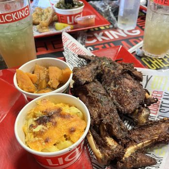 THE LICKING SOUTH BEACH - Updated April 2025 - 390 Photos & 427 Reviews ...