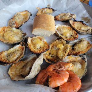 TIKI WEST RAW BAR AND GRILL - 297 Photos & 216 Reviews - 118 W Ruby St ...