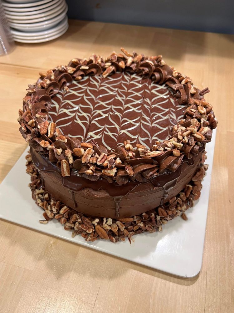 TREE TRUNK BAKERY - Updated December 2025 - 14 Photos - 300 E Vicksburg ...