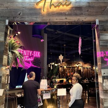 26 THAI KITCHEN & BAR - PERIMETER - Updated March 2026 - 489 Photos ...