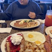 PERKO’S CAFE - 71 Photos & 64 Reviews - Breakfast & Brunch - 910 N Alta ...