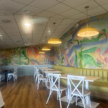 DECK 84 - Updated December 2024 - 1561 Photos & 1749 Reviews - 840 E ...