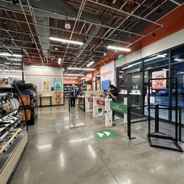 AMAZON GO - Updated November 2025 - 55 Photos & 14 Reviews - 15518 ...