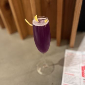 LR BURGER - Updated July 2024 - 27 Photos & 16 Reviews - 3151 Main St ...