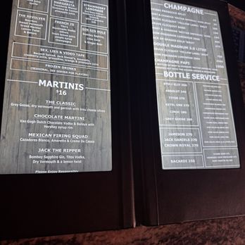 LEVEL TWO BAR & ROOFTOP - Updated December 2025 - 70 Photos & 141 ...