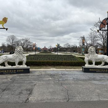 BROOKFIELD ZOO CHICAGO - Updated March 2025 - 2998 Photos & 966 Reviews ...