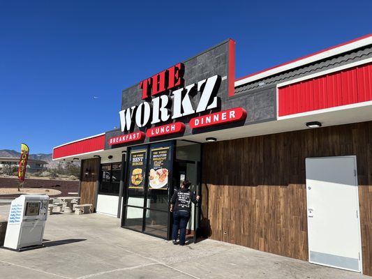 THE WORKZ - Updated October 2025 - 192 Photos & 185 Reviews - 16862 CA ...