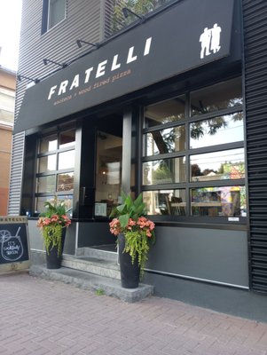 FRATELLI - Updated September 2025 - 45 Photos & 44 Reviews - 275 ...