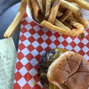 BURGER ME! - 346 Photos & 531 Reviews UPDATED 2022 - Burgers - 6280 ...