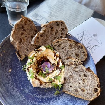 TOPSIDE - Updated July 2024 - 655 Photos & 349 Reviews - 101 W Monument ...