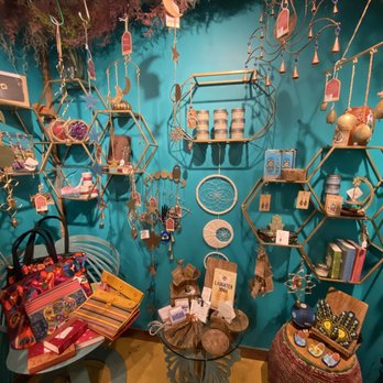 THE SPARKLE BARN SHOP - Updated October 2025 - 24 Photos & 15 Reviews ...