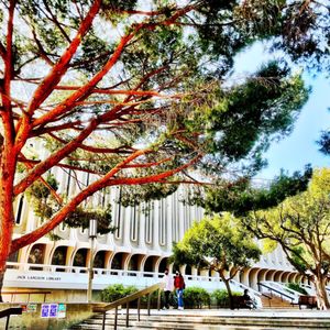 UCI SCIENCE LIBRARY - Updated December 2025 - 20 Photos & 44 Reviews ...