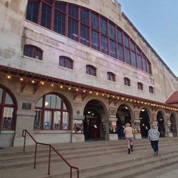 COWTOWN COLISEUM - Updated December 2025 - 344 Photos & 116 Reviews ...