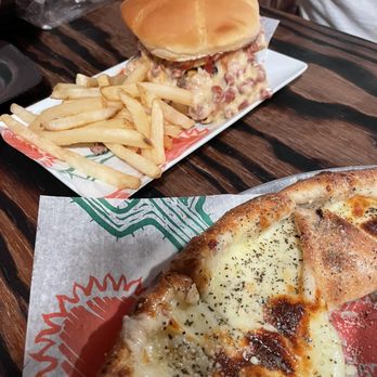 POTTER PIZZA - Updated December 2025 - 10 Photos - Av. Estacion 92 ...