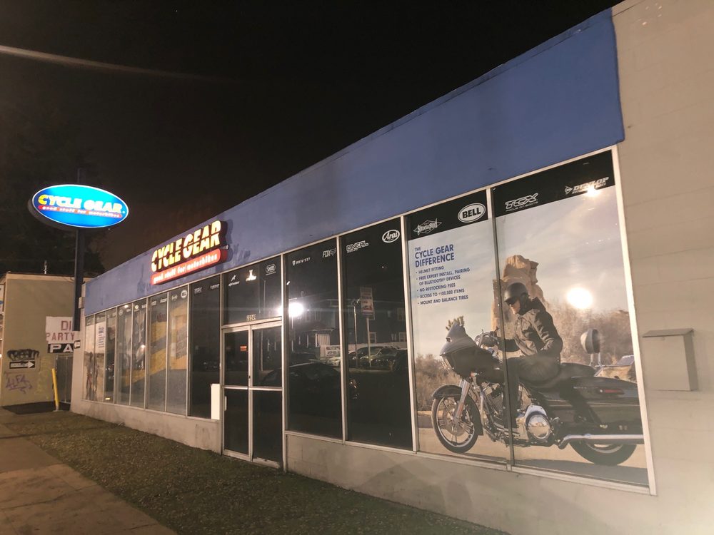 CYCLE GEAR - 13 Photos & 91 Reviews - 22249 Mission Blvd, Hayward, CA ...