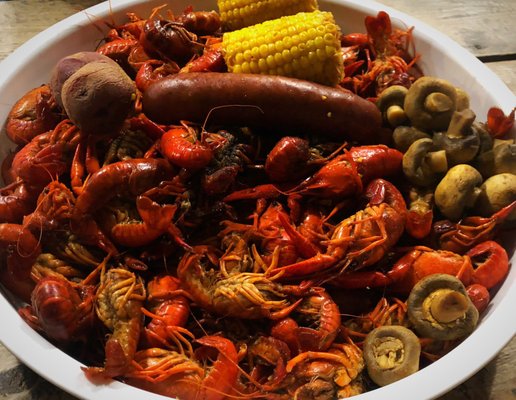 MUDBUGS - Updated July 2025 - 31 Photos & 45 Reviews - 1299 Old Fannin ...