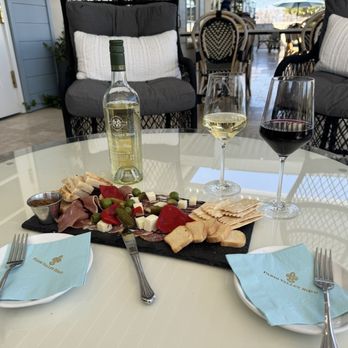 PARIS VALLEY ROAD ESTATE WINERY - Updated May 2024 - 135 Photos & 61 ...