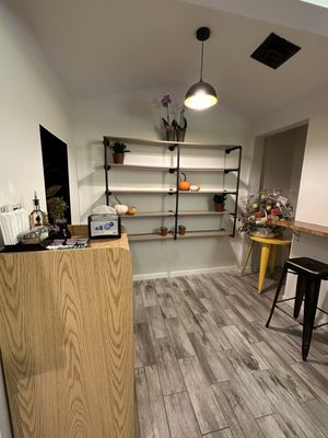 GOOD HATCH - Updated December 2025 - 49 Photos & 23 Reviews - 1709 S ...