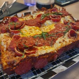 CUSHWA AND RAD PIES TAPROOM - Updated December 2025 - 244 Photos & 118 ...